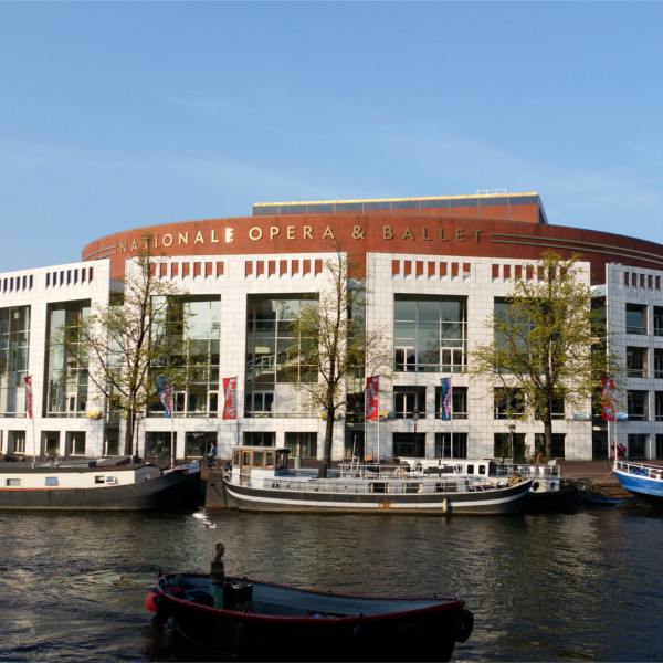 Comedy and theater shows in Amsterdam - Meet The Cities