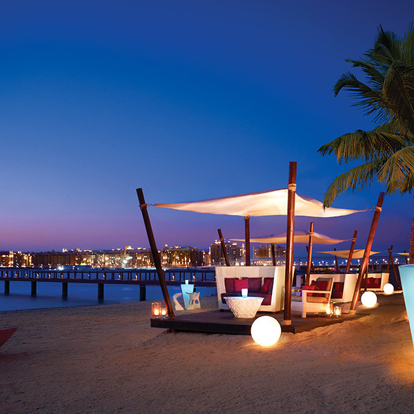 Jetty Lounge - Meet The Cities