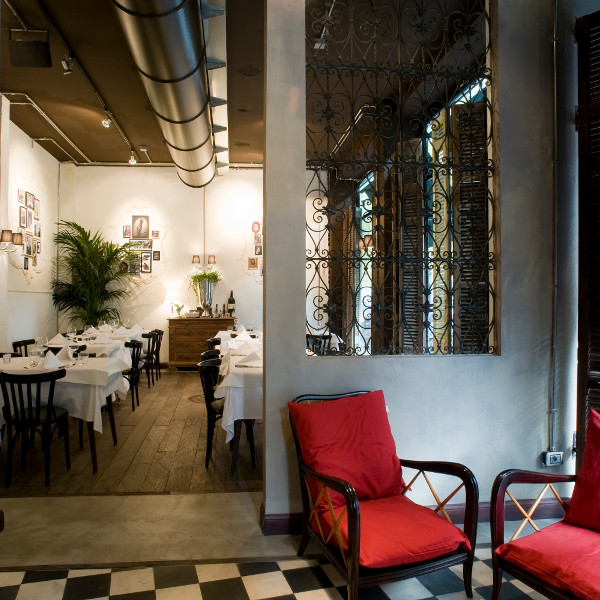 El Porteno Arena - Meet The Cities