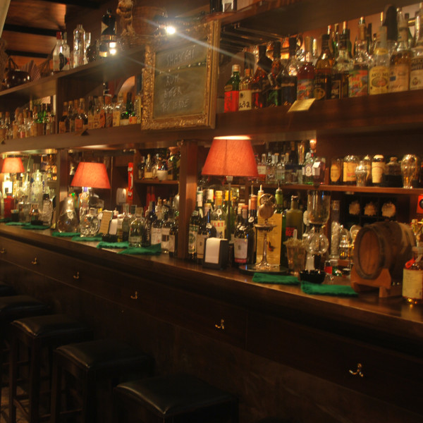 The best cafes and (rooftop) bars in Milan - Meet The Cities