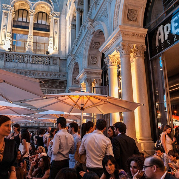 The best cafes and (rooftop) bars in Milan - Meet The Cities